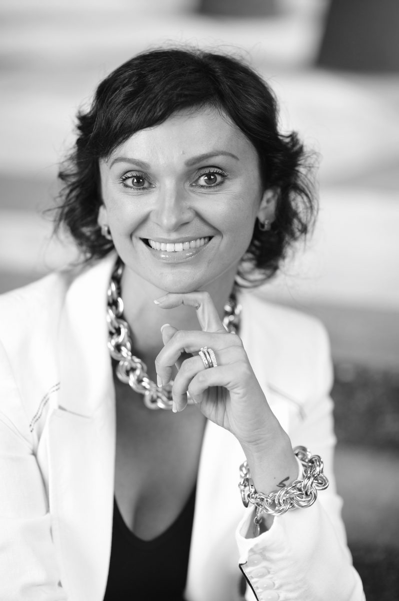 Art of Leadership – Simona Špilak – Diplomacy&Commerce